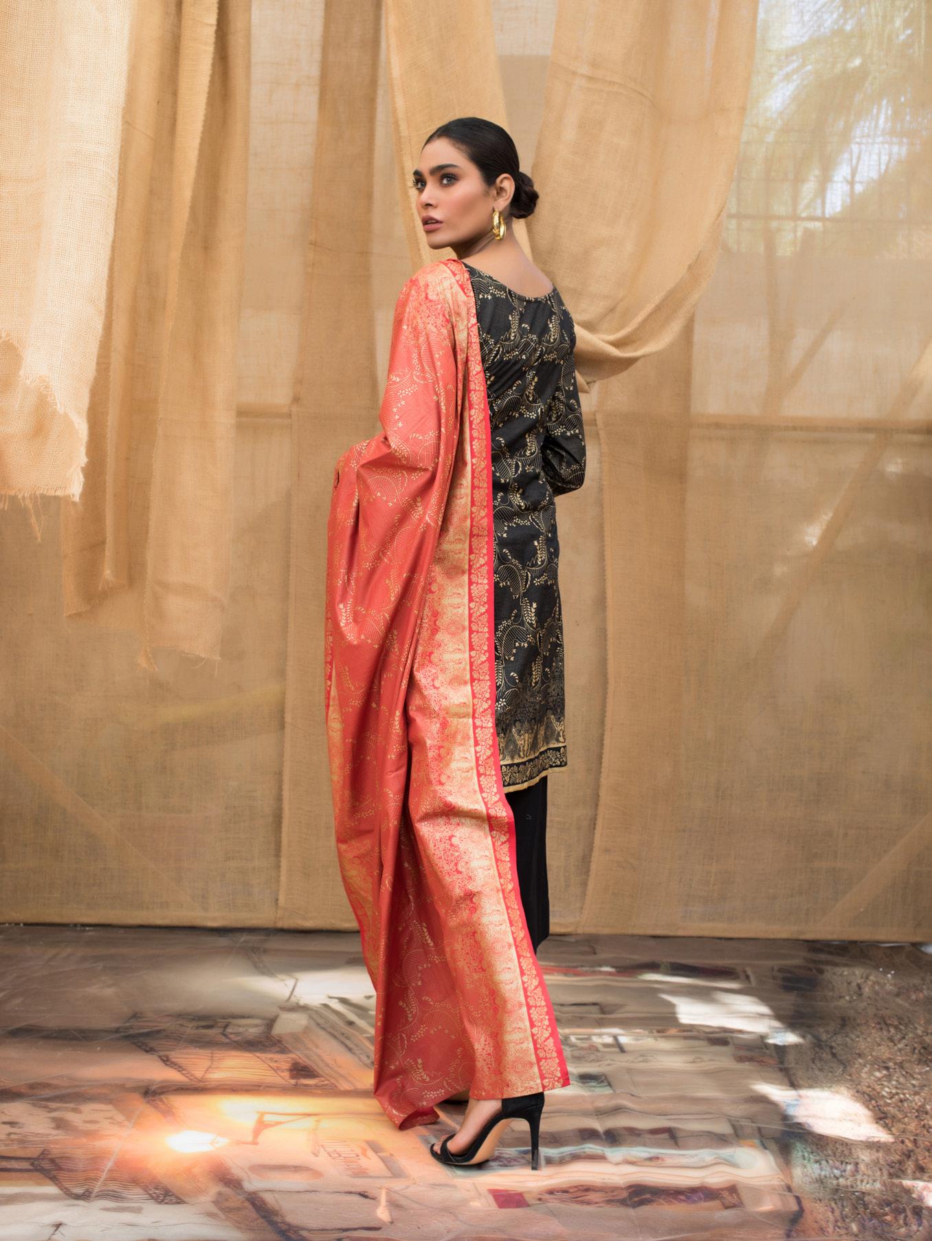 ZS Banarsi-05 (3 Piece Unstitched Lawn Suit) - SAMAJ